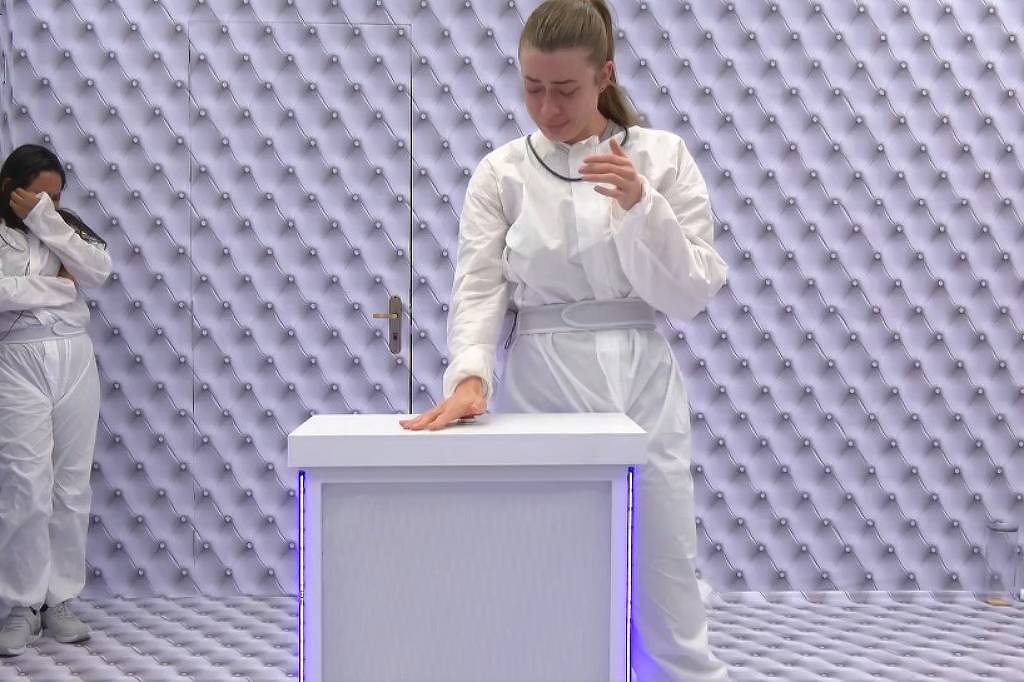 BBB 26: Elisa aperta botão e desiste do quarto branco – 15/01/2026 ...